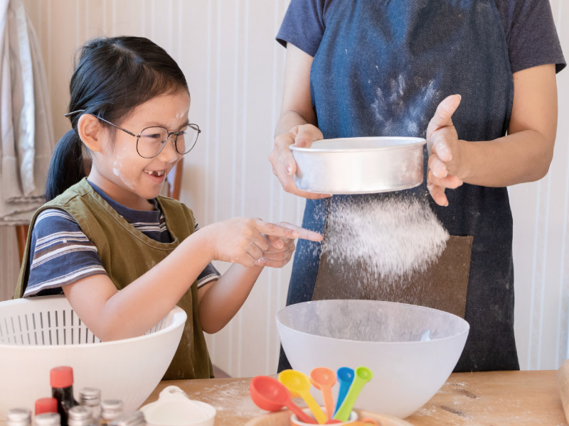 Refined flour substitutes abound – but how to choose the best one ...