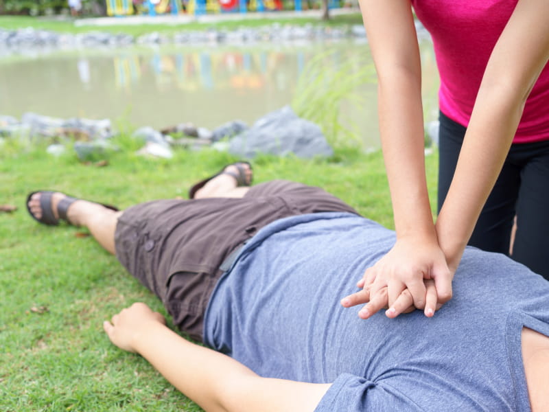 Why people fear performing CPR on women – and what to do about it ...