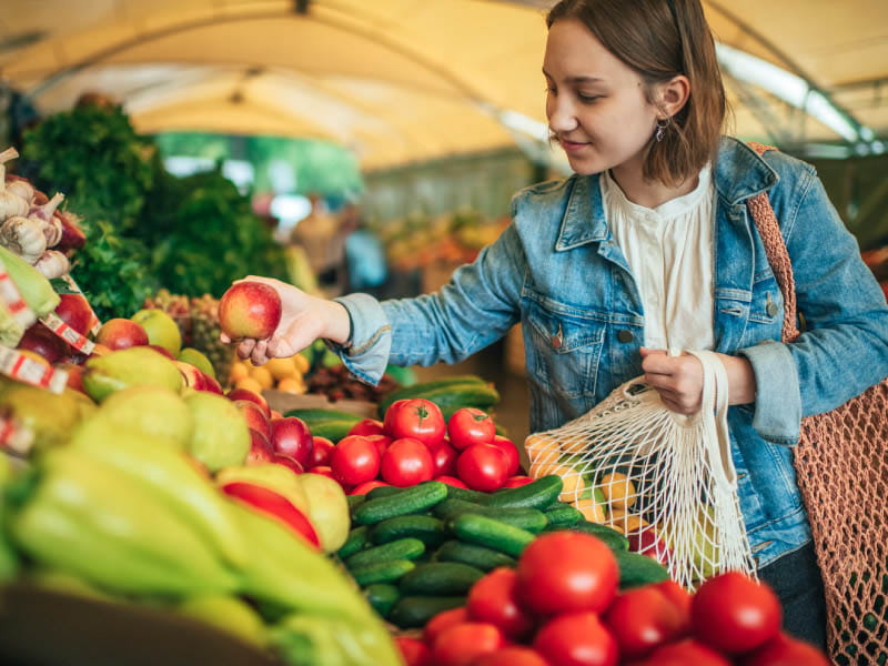 Plumb tired of the same old fruits? Try plums | American Heart Association
